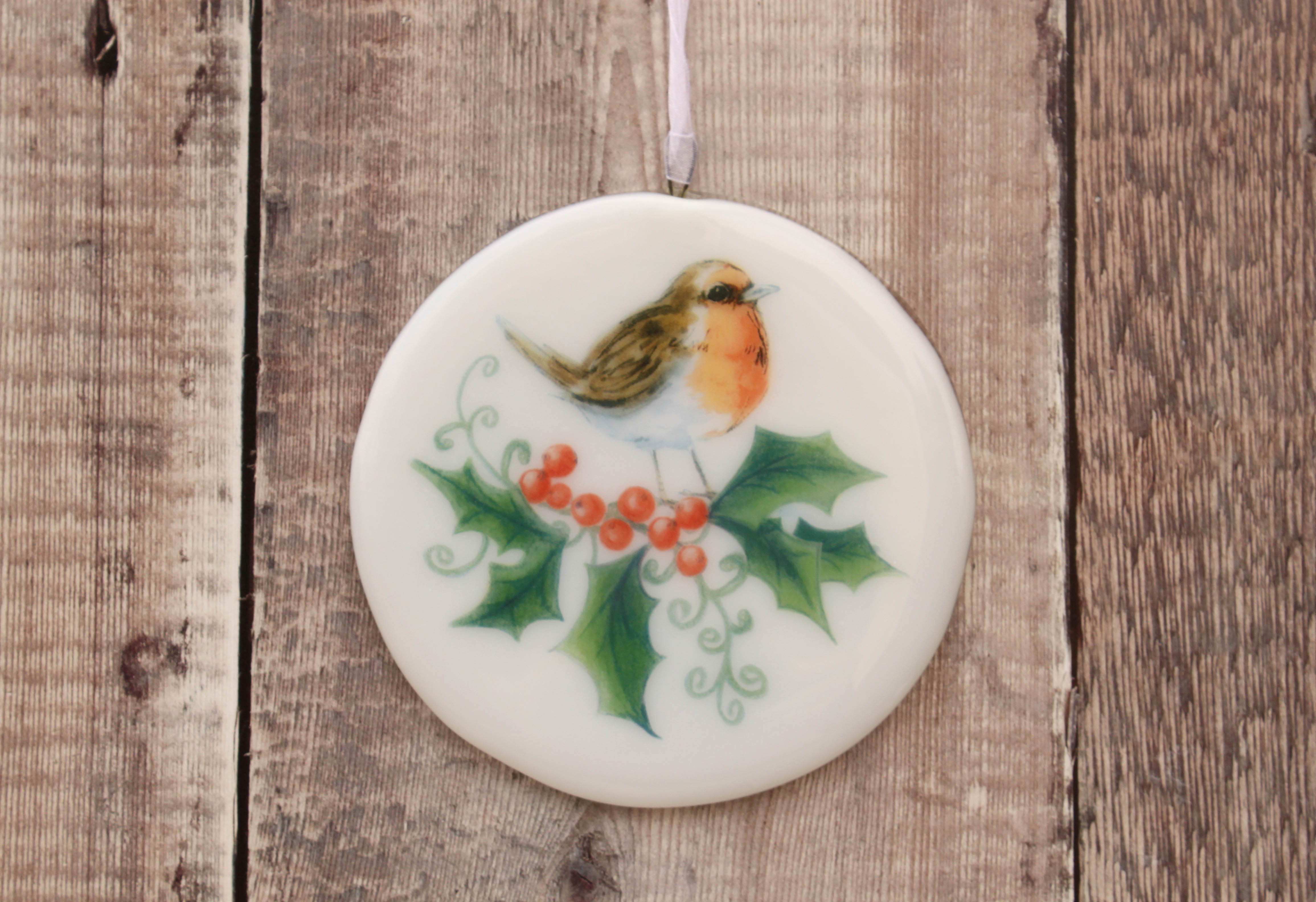 Large Robin Hanger - Sparkly Place Fused Glass